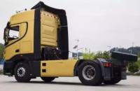 China Heavy Terminal Diesel Semi Truck Tractor Trailer 380HP 400HP for sale