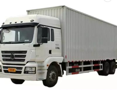 China Euro 2 Diesel Commercial General Cargo Truck Box Truck Custom 26Ft for sale