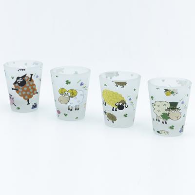 China Acid-pickling Glass Shamrock Cups With Decal Fired Dia 4.9*3.5 Cm 6 Cm H 80 Ml for sale