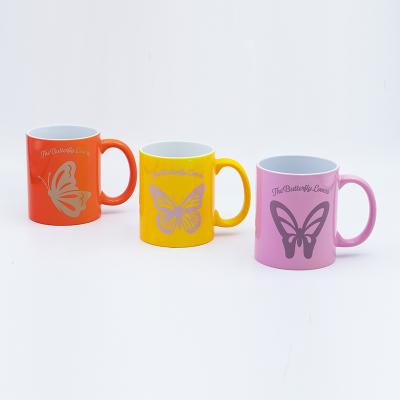 China Souvenir two-tone coffee mug with decal fired Dia 8*8cm 9.5cmH 330ml for souvenir store for sale