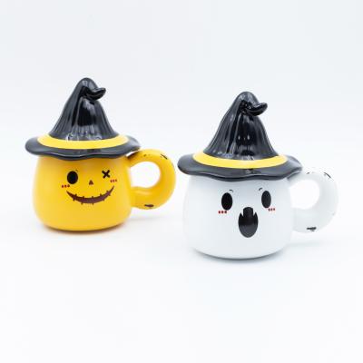 China Ceramic Halloween Coffee Mug with Lid Included and Customizable Designs for Gift Stores for sale