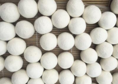 China Industrial Felt Dry Ball - 10mm to 50mm Diameter, 0.25-0.45 g/cm³ Density for Moisture Absorption for sale