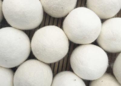 China Industrial Felt Dry Ball 10-50mm Diameter with High Moisture Absorption for Equipment Protection for sale