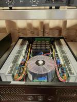 China 2X2000W Professional Power Amplifier High Power Reliable Performance for sale