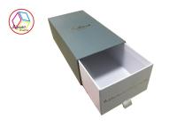China Coloured Cardboard Gift Boxes Gleamy Gold Foil Stamping Eco - Friendly for sale