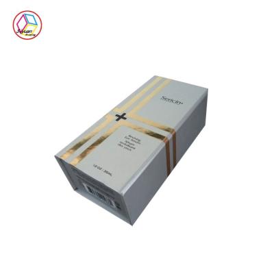 China Custom Fancy Paper Gift Box with Magnetic Lid Gold Foil Stamping 1000000pcs for sale