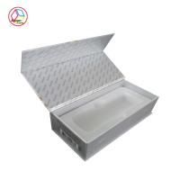 China Custom Fancy Paper Gift Box with Magnetic Lid Gold Foil Stamping 1000000pcs for sale