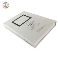 China Pure Color Foldable Gift Box ISO9001 Certification Eco - Friendly Feature for sale