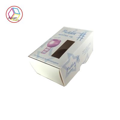 China Eco Friendly Kraft Paper Gift Box with Handmade Hole Custom Size 20x20x10 cm for sale