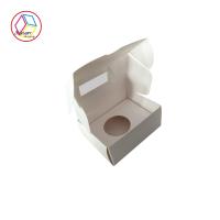 China Eco Friendly Kraft Paper Gift Box with Handmade Hole Custom Size 20x20x10 cm for sale