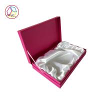 China Luxury Rosy Jewelry Paper Gift Box with Silk Custom Size OEM 1000000pcs for sale