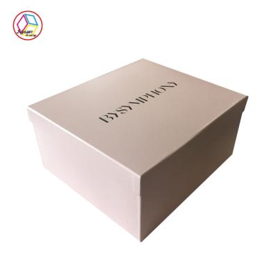 China Grade A Empty Chocolate Gift Boxes 12x17x11 Inch Corrugated Paper Packaging with Gift Bag for sale