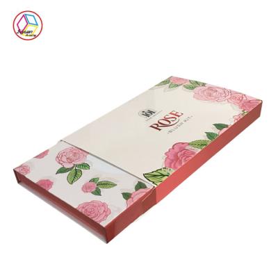 China Rose Flavor Empty Chocolate Gift Boxes Decorative Paper Packaging 8x8x2 inch for sale