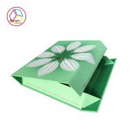 China Flower Style Empty Chocolate Gift Boxes 8x8x3 Inch Custom Paper Packaging for Christmas for sale