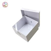 China Two Piece Chocolate Cake Gift Box For Holiday Party White Color for sale