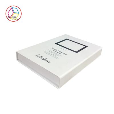 China Custom Clothing Packaging Boxes with Logo Printing 3-5 Layer Corrugated 12x17x11 Inch for sale