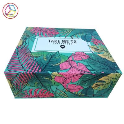China Custom Magnetic Garment Packaging Boxes Corrugated Paper 500pcs MOQ for sale