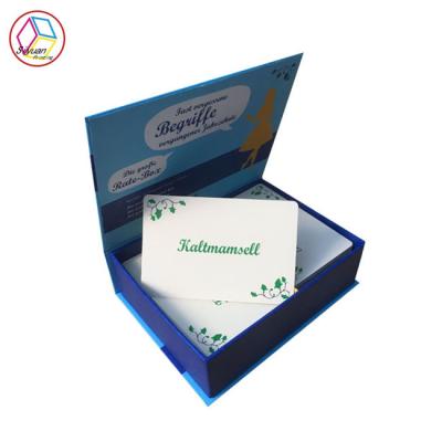 China Custom Foil Emboss White Paper Business Cards 500pcs MOQ Offset Printing for sale