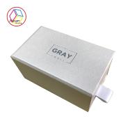 China Debossing Ribbon Cardboard Craft Paper Gift Box Metallic Laminating for sale