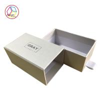 China Debossing Ribbon Cardboard Craft Paper Gift Box Metallic Laminating for sale