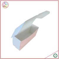 China Foldable CMYK Printing Paper Cupcake Boxes Glossy Varnish for sale