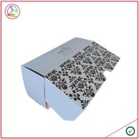 China Foldable CMYK Printing Paper Cupcake Boxes Glossy Varnish for sale