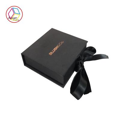 China OEM Fancy Paper Gift Box For Cigarette Custom Logo Color for sale