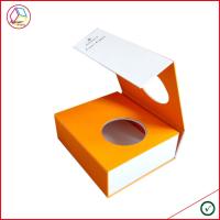 China CMYK Printing Cubic Shape Magnetic Paper Box For Eye Lash Package for sale