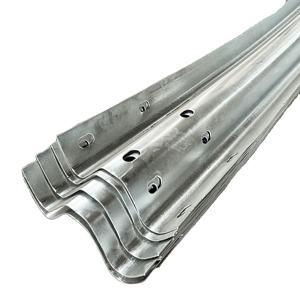 China Corrosion Resistant Customized Steel Guardrails International ISO1461 EN1317 for sale