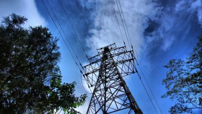 China Wind Resistant Lattice Transmission Tower Galvanized Or Ungalvanized Surface for sale