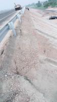 China Hot Dip Galvanized Highway Guardrail Systems Crash Barrier Q345 Steel for sale