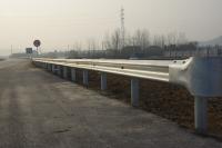 China Hot dipped galvanized Cold Roll Formed Corrugated Road Guard Rail   Carbon Steel Q355 Gauge12 for sale