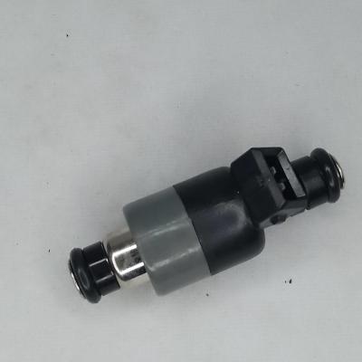China OEM 17109450 Daewoo Lanos Fuel Injectors DAEWOO Nexia Lanos Espero Nubira 1.5 1.6 16V for sale