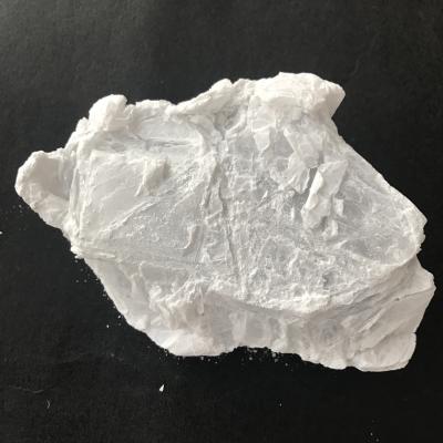 China MgCl₂ Ice Melt Magnesium Chloride Hexahydrate Works To -25°C For Roads And Airports for sale