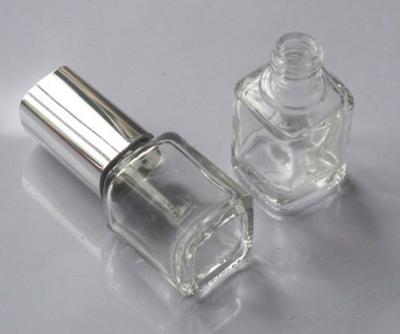 China Empty glass nail polish bottle with cap and brush for sale
