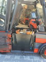 China 80V 1200Ah LiFePO4 Forklift Battery 5000+ Cycles Fast Charge Direct Lead-Acid Replacement for sale