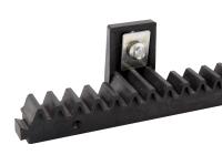 China Zinc Plated Sliding Gate Gear Rack With Bolts M4 M6 Steel Or Nylon for sale
