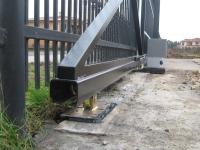 China 1200kg JNK Heavy Duty Cantilever Door Track Sliding Gate Trolley System for sale