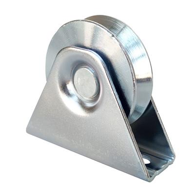 China difference sizes V groove double bearings galvanized steel sliding gate support wheel with exterior bracket for sale