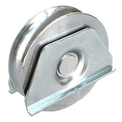 China difference sizes U groove single bearing silver zinc plated sliding gate support wheel with double plates for sale