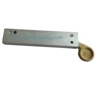 China barn Rotatable self latching sliding door lock latch outdoor Black silvery gold for sale