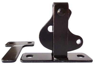 China Easy Open Courtyard Gate Door Latches With Handle Sliver Zinc Steel for sale
