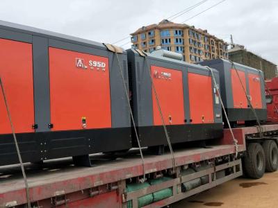 China 400 Meter Water Well Air Compressor , Drilling Rig Water Well Drilling Equipment for sale