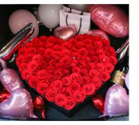 China Heart Shape Rigid Paperboard Gift Florist Bouquet Box Matt Black For Rose Packaging for sale