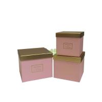 China Cardboard Hamper Floral Square Flower Box Rigid Gold Foil Stamping For Rose Packaging for sale