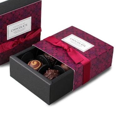 China Food Industry Paper Luxury Chocolate Gift Box For End Packaging Christmas Candy Gift Boxes for sale