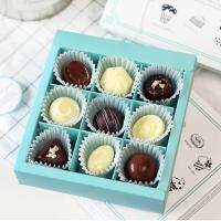 China Macaroon Empty Chocolate Boxes Stamping Custom Valentine'S Day Chocolate Box for sale