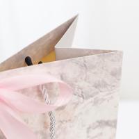 China Recycled Jewelry Wine Paper Mailer Bag with PP Handle 10x12cm for sale