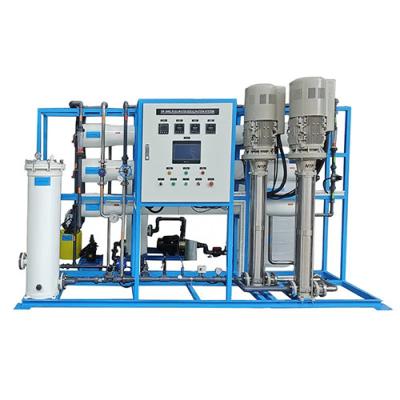 China Solar Seawater Desalination Machine 1500L/D Capacity with 99.8% Desalination Rate and Stainless Steel Construction for sale