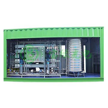 China Solar Seawater Desalination System with 20KW Power & 99% Desalination Rate - Containerized RO Water Treatment for sale